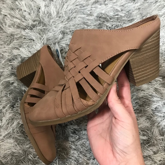 Universal Thread | Shoes | Universal Thread Aiden Heel Mules | Poshmark